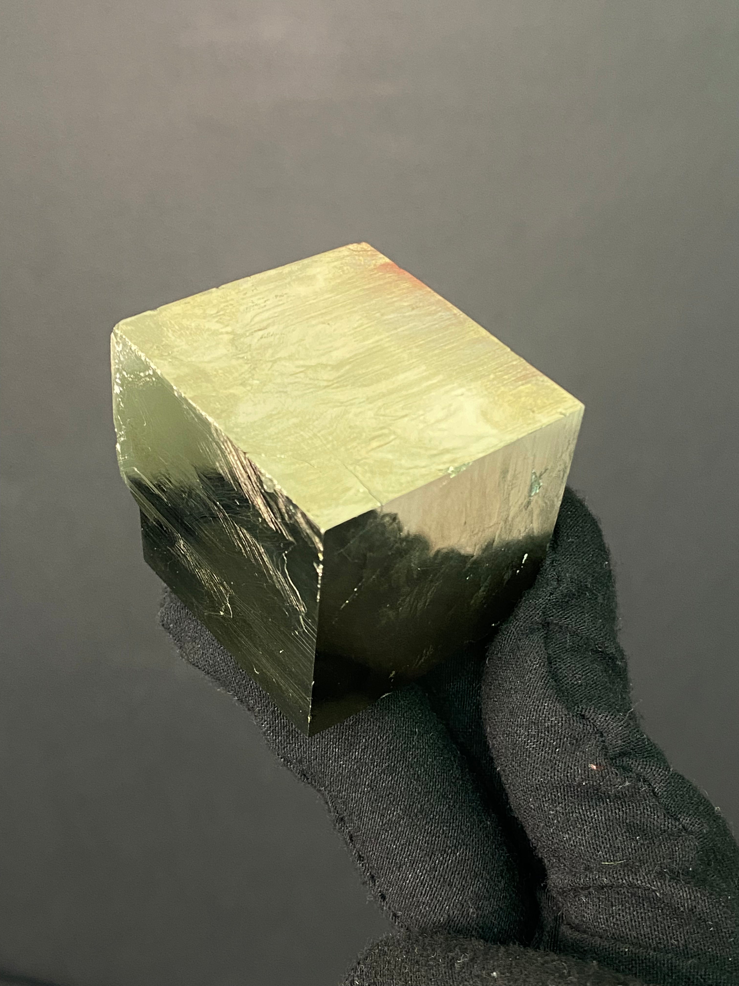 Single Cube Pyrite Specimen from Mina Ampliación A Victoria, Navajún ...